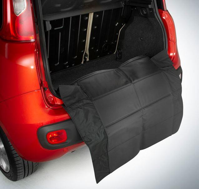 Rear Bumper / Boot Protector Fiat Panda & 500L 50926623 – Partsworld-UK